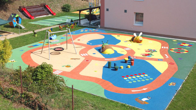 Le sol souple, un revêtement amortissant pour aires de jeux ...